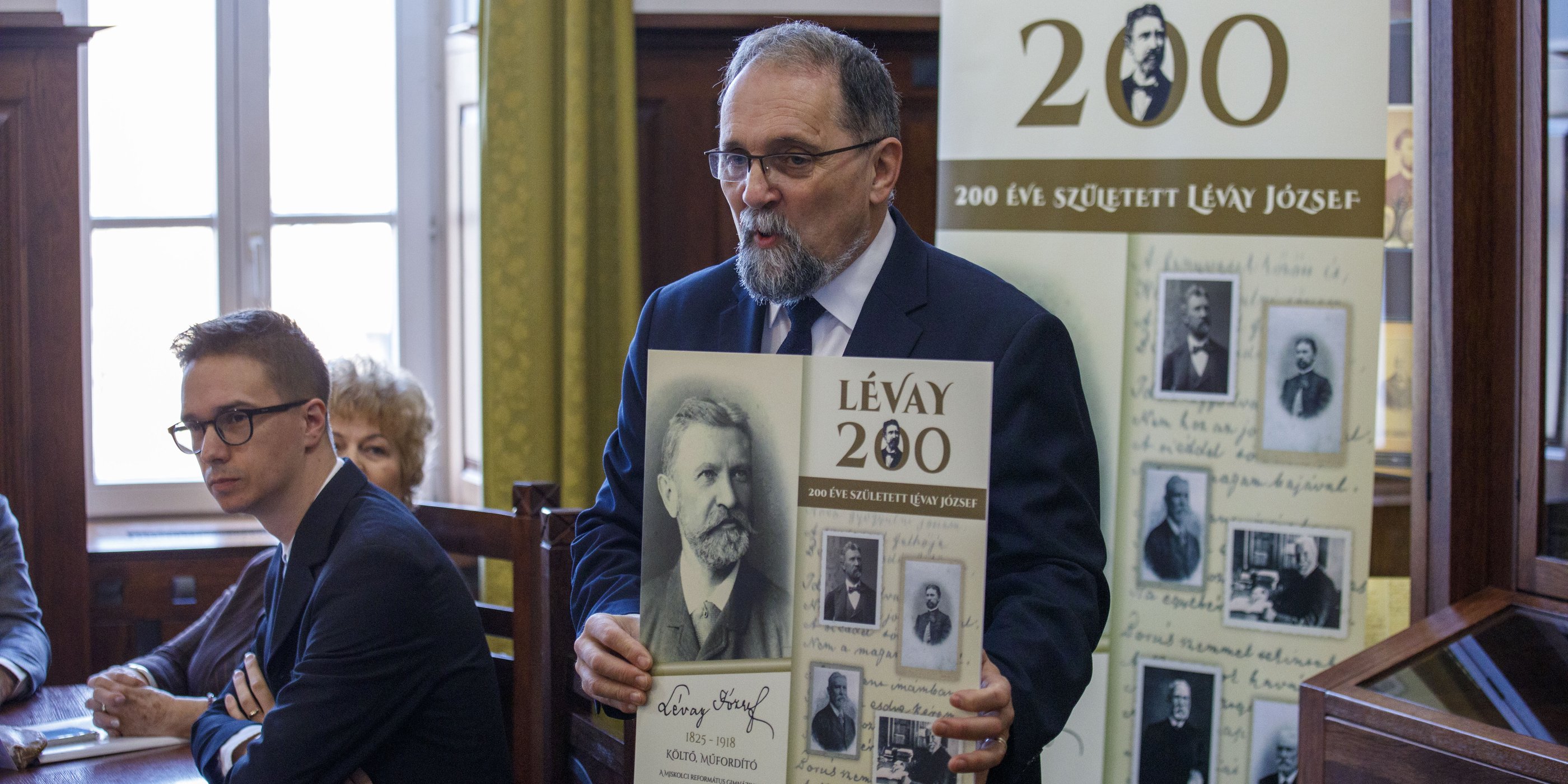 Egész éves rendezvénysorozattal emlékeznek Lévay Józsefre ...